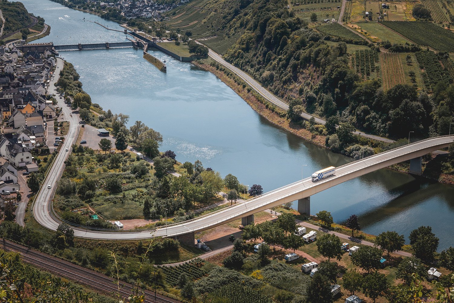 About Ewals Cargo Care | Pioneering Logistics & Multimodal Transport ...