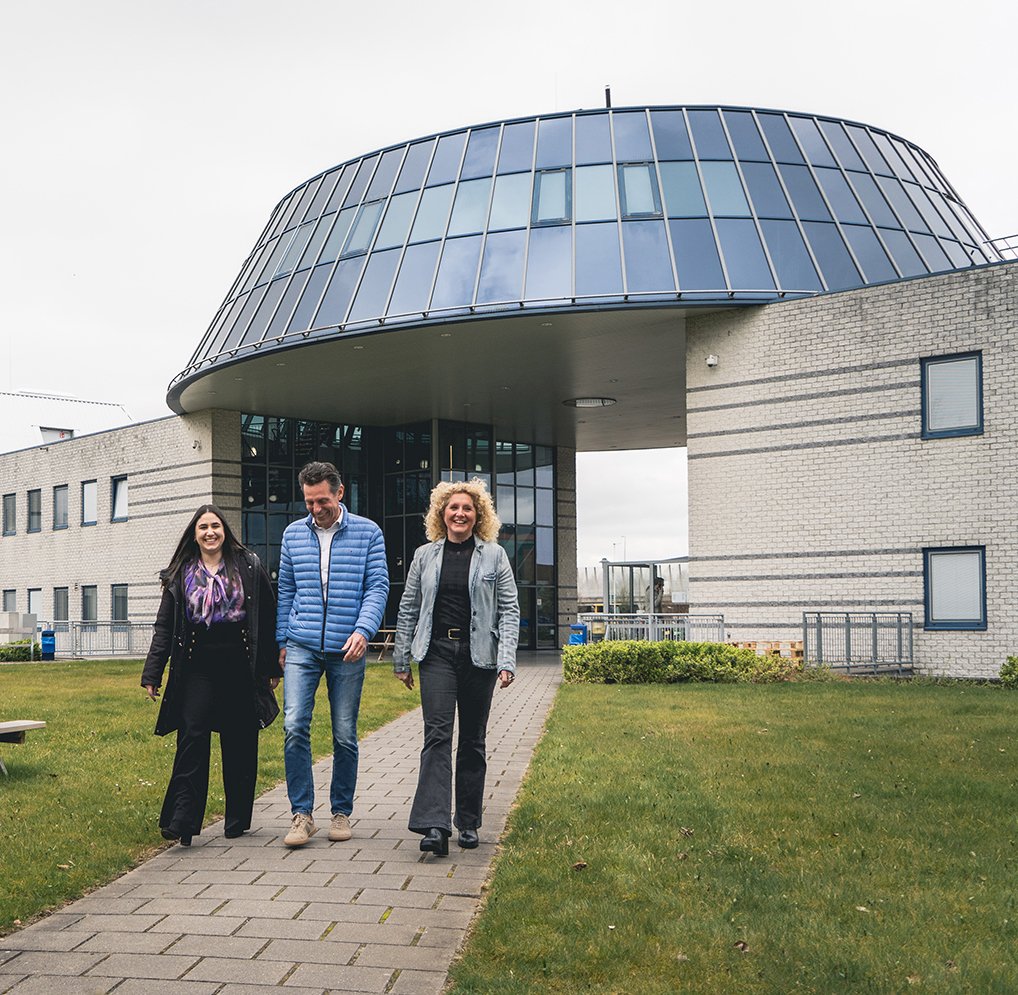 About Ewals Cargo Care | Pioneering Logistics & Multimodal Transport ...